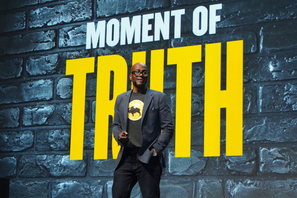 Buffalo Wild Wings CMO Seth Freeman departs after less than two years ...