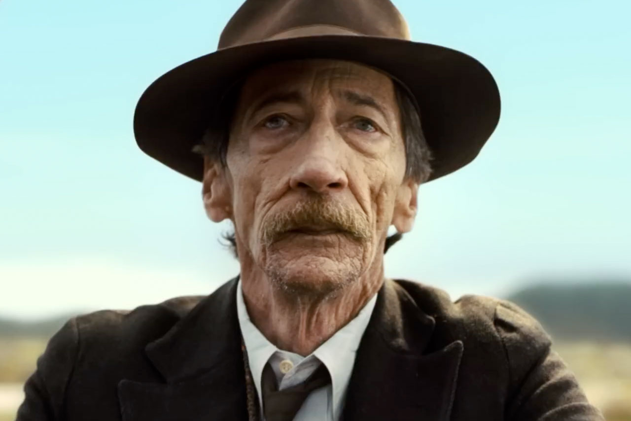 Apple’s ‘Relax, it’s iPhone’ campaign rolls on, slowly, with a pumpkin ...