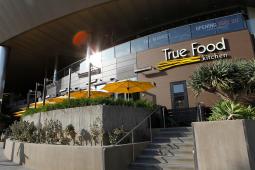 Oprah Winfrey's next edible bet: True Food Kitchen | Ad Age