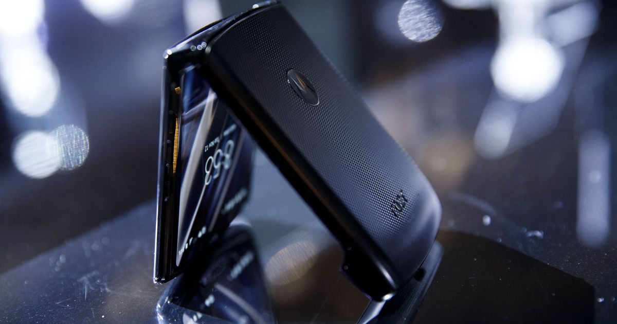 Motorola brings back the Razr as a $1,499 foldable smartphone | Ad Age