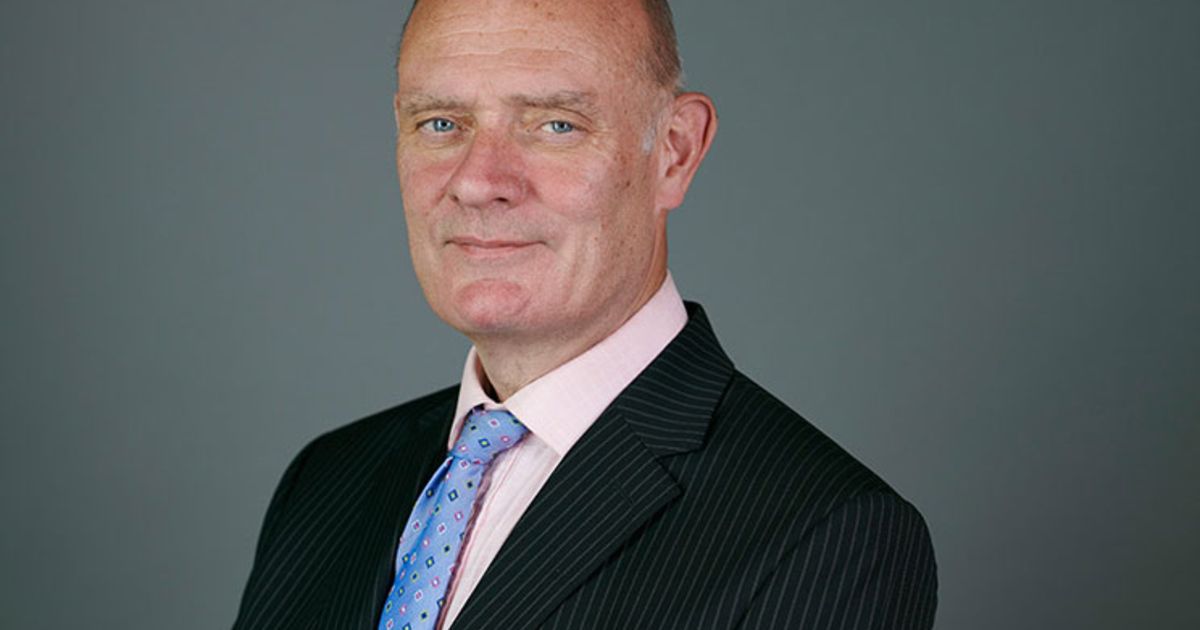 GroupM Futures Director Adam Smith dies at 58 | Ad Age