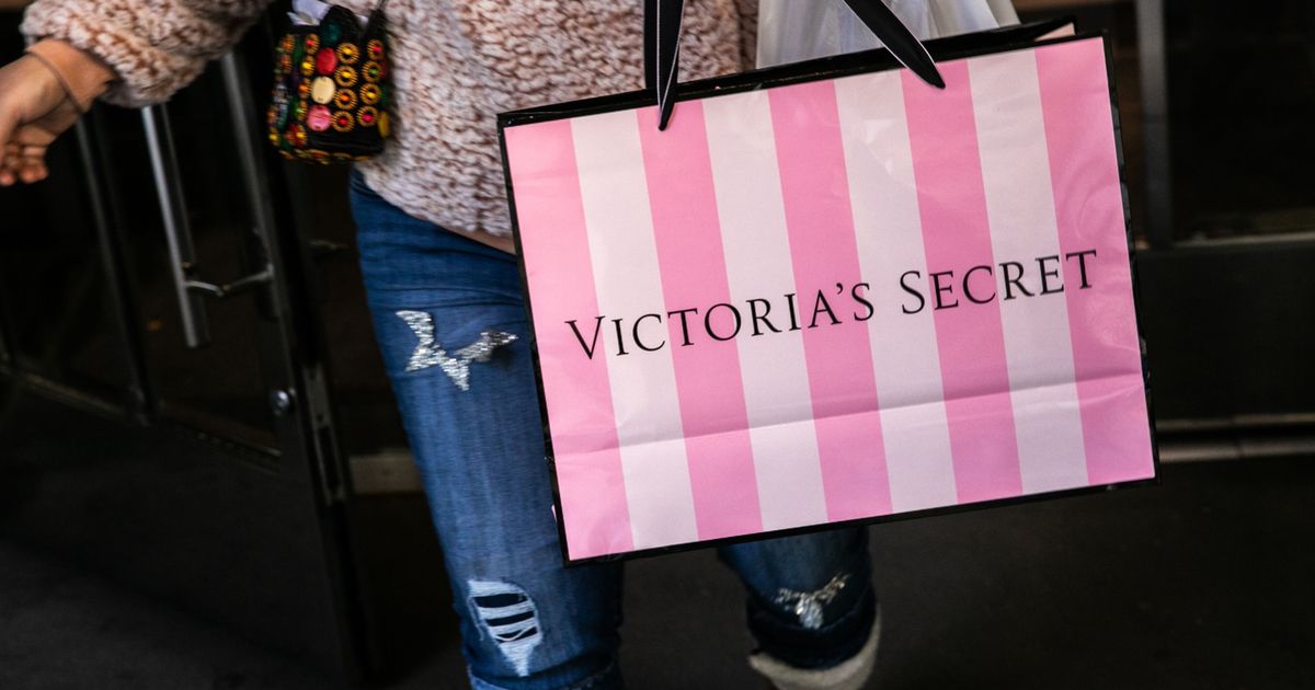 Victoria's Secret sells control to Sycamore as Wexner steps down | Ad Age