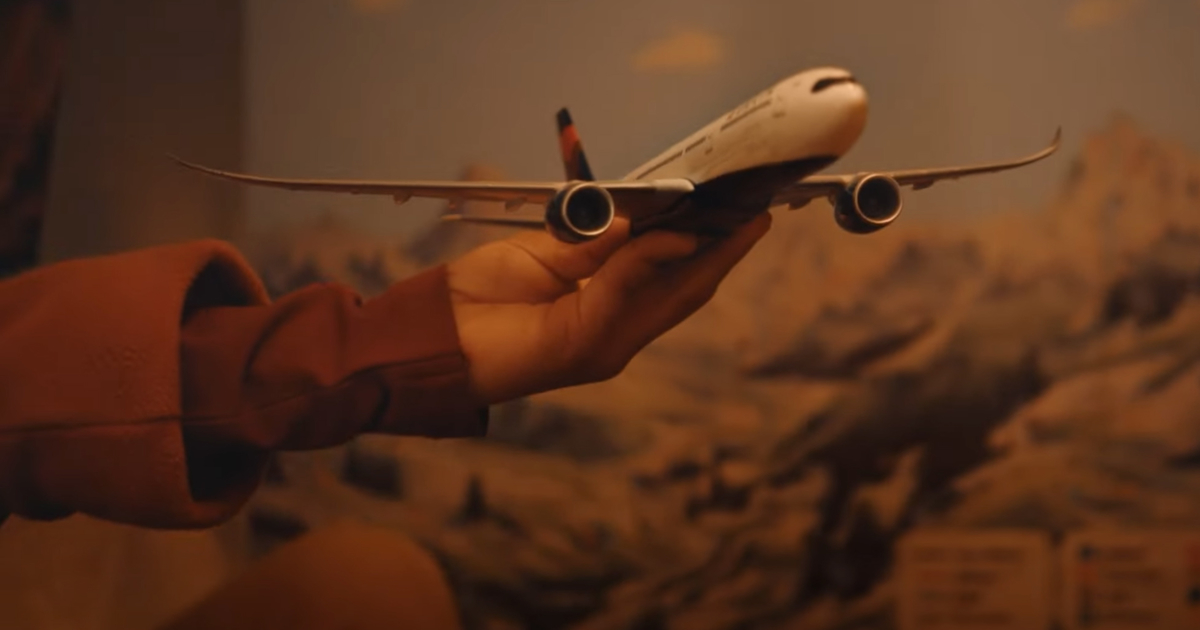 New commercials: American Express, E-Trade Super Bowl teaser, Subaru ...