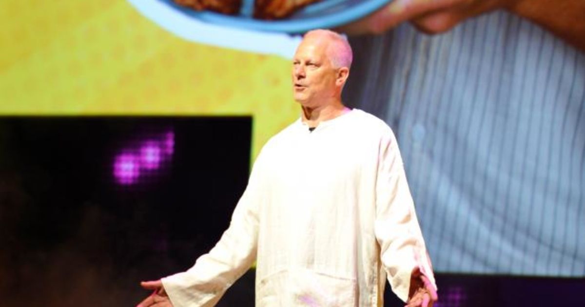 ESPN boss Jimmy Pitaro makes his upfront debut | Ad Age