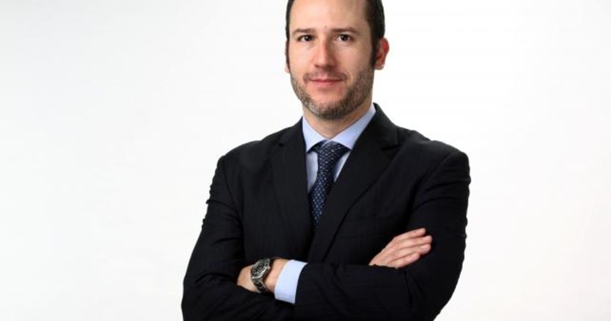 Sprint Names Roger Solé CMO | Ad Age