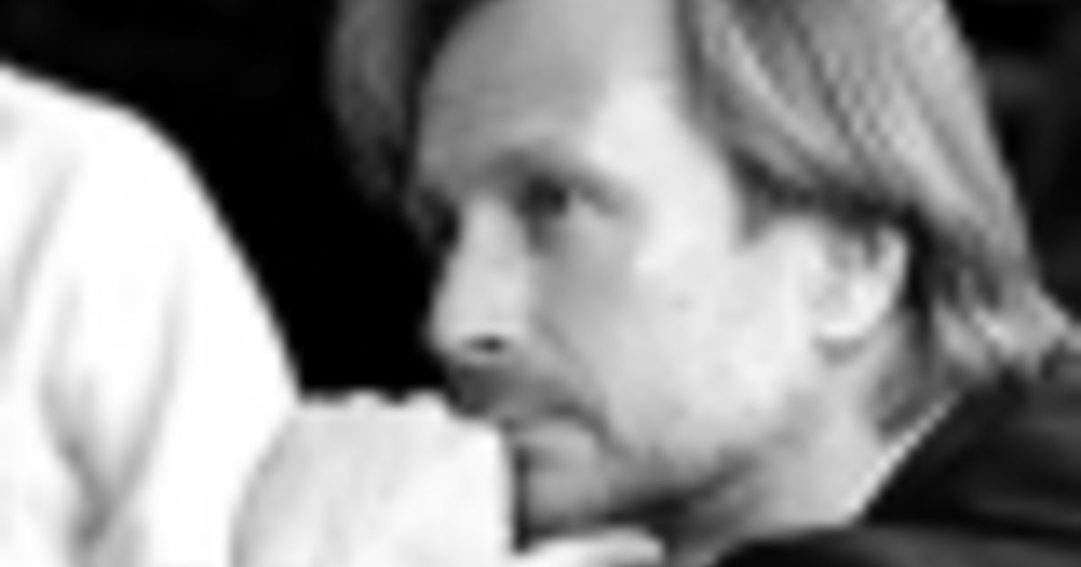 Samsung in Talks With Unilever's Marc Mathieu to Replace Outgoing ...