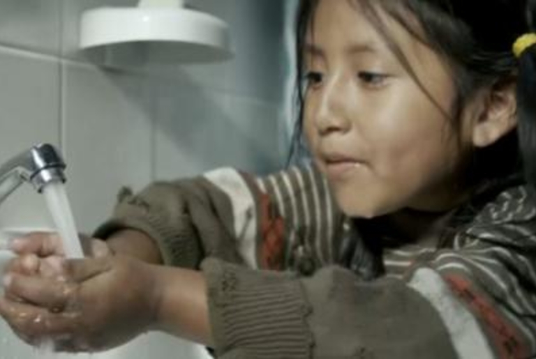 Budweiser - Not Backing Down | Ad Age