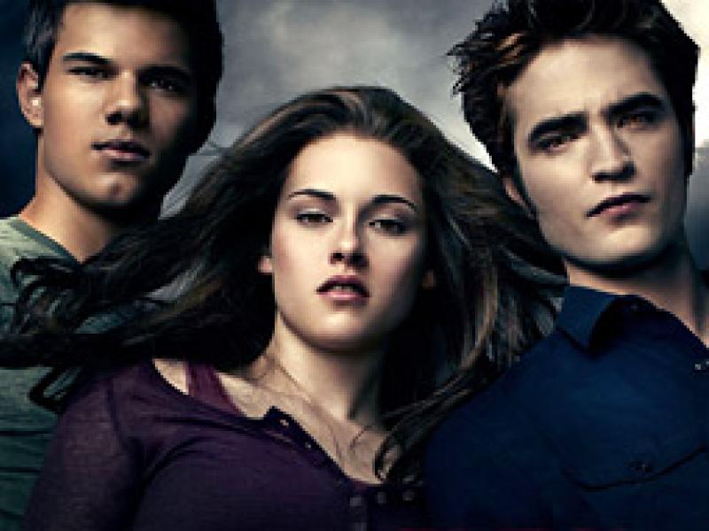 'Twilight' Success Lifts Vampire Genre Among Horror Movies | Ad Age