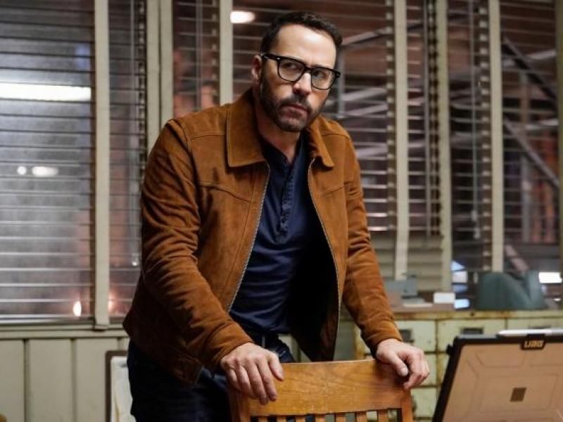 CBS Calls It Quits on Jeremy Piven Drama 'Wisdom of the Crowd' | Ad Age