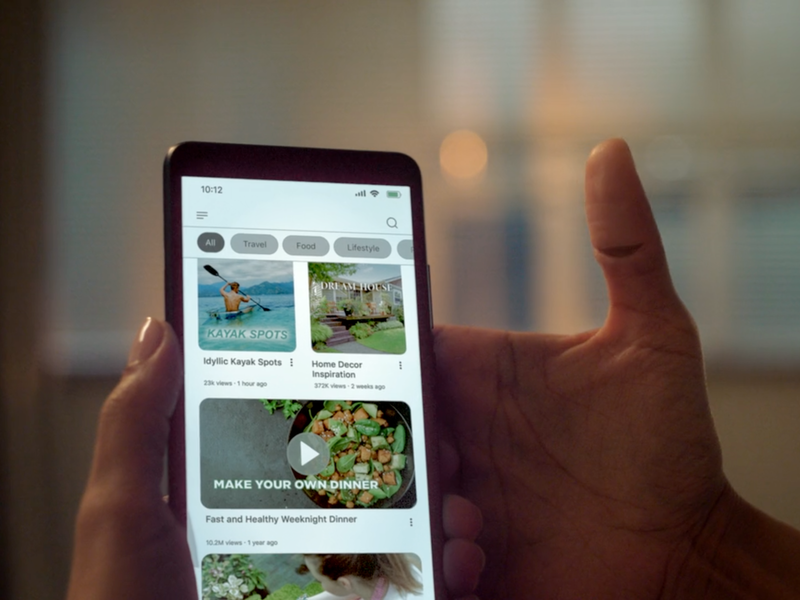 Talking thumb nags on home tasks in Thumbtack ad | Ad Age