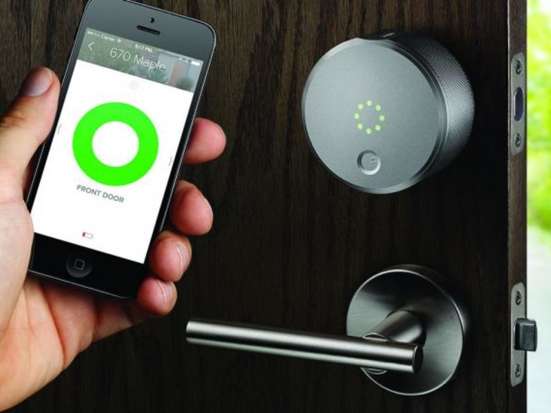 Digital Digs: What Life's Like Inside a Smart Home | Ad Age