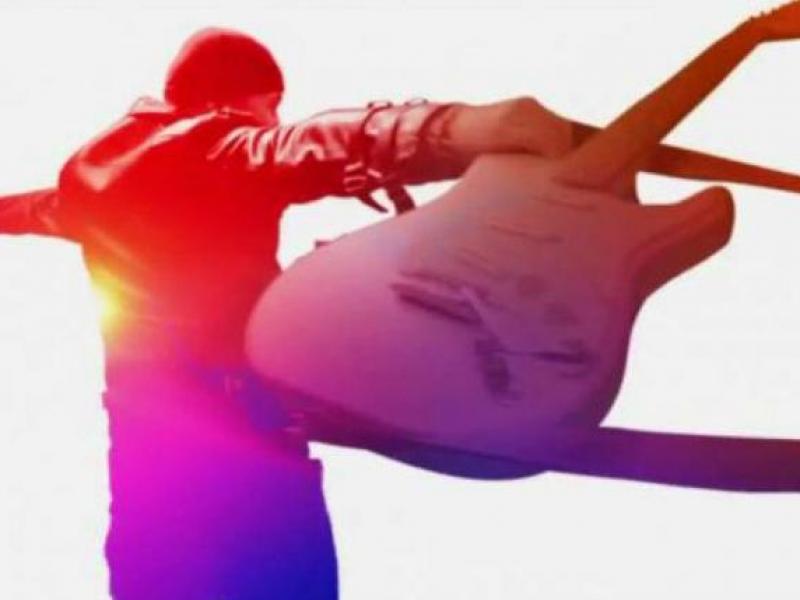 U2 Rocks Out in This New Apple Ad For Its iTunes Album Giveaway | Ad Age