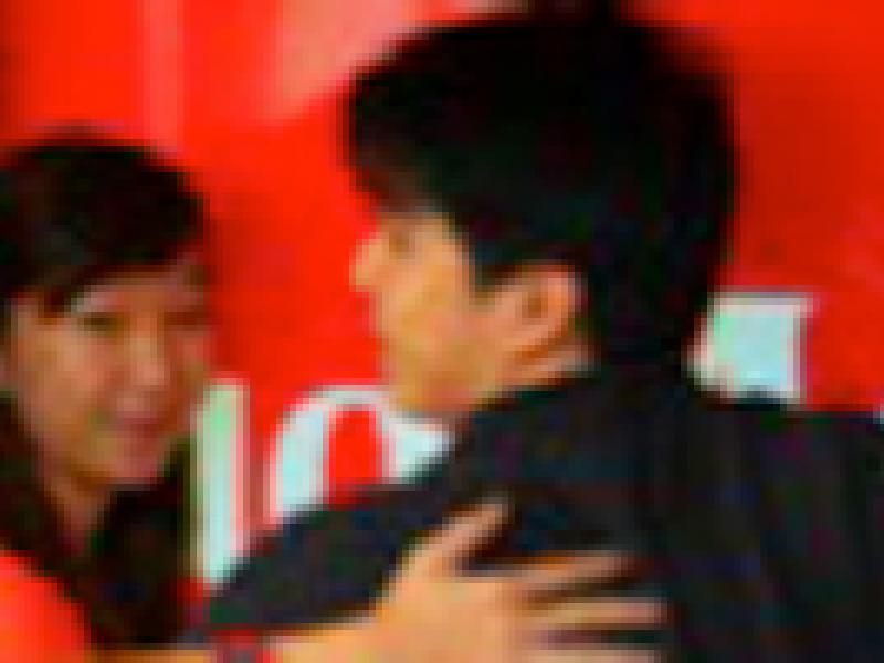 Coca-Cola : Hug Machine 2 | Ad Age