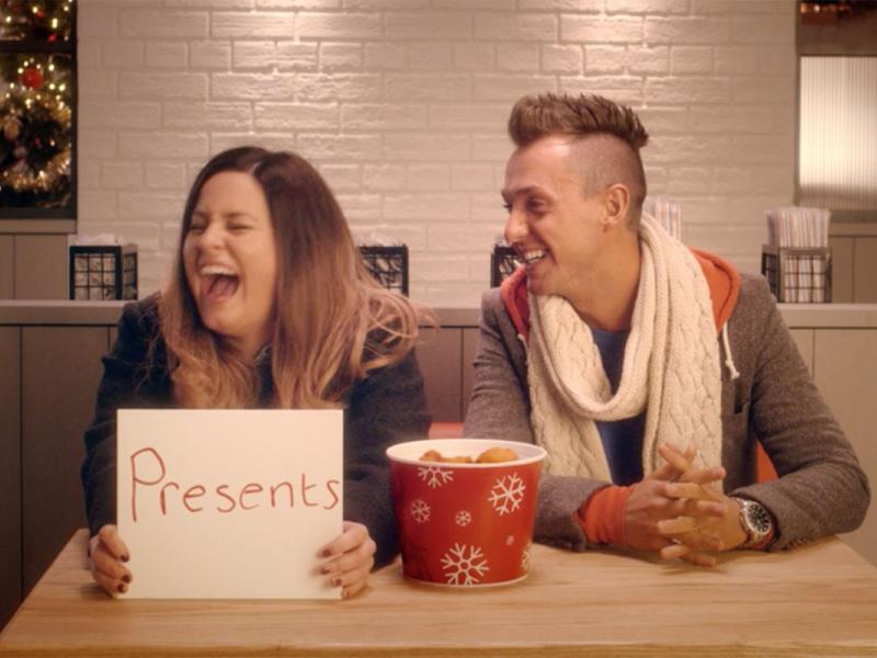 KFC (UK) : Friendship Bucket Test - Xmas | Ad Age