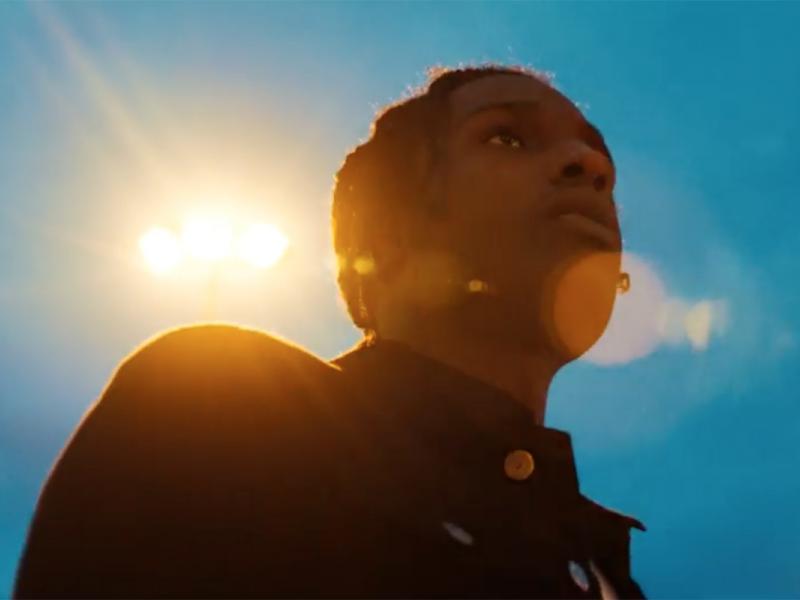 Mercedes-Benz : Grow up Trailer | Ad Age