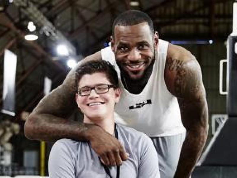 A Remarkable Athlete Inspires Nike's Innovative Flyease Shoe | Ad Age