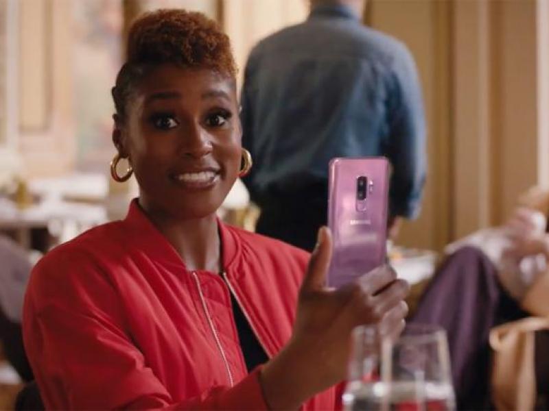 Samsung Borrows From Apple In Oscars Spot | Ad Age