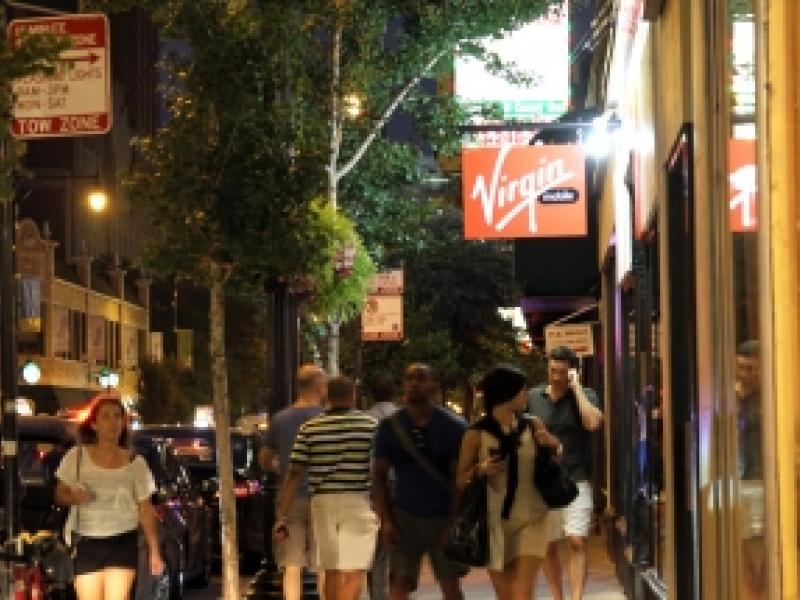Virgin Mobile : Flagship Store 6 | Ad Age