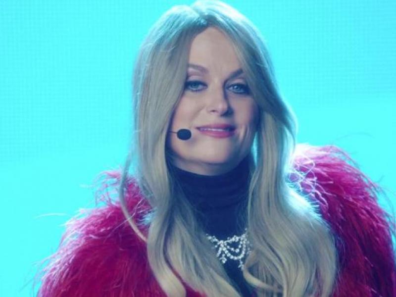 Old Navy Says Farewell to Amy Poehler | Ad Age