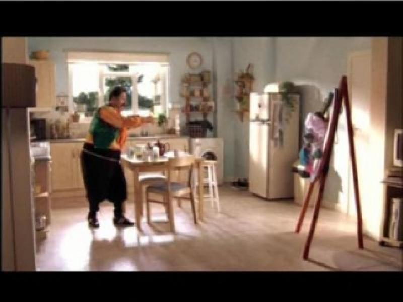 PG Tips : Spoon Throwing | Ad Age