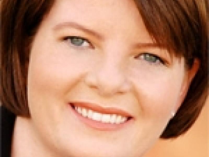 Elizabeth Ross | Ad Age