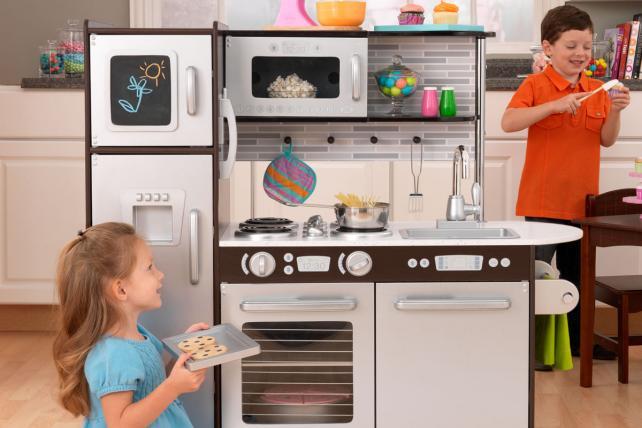 Growing Up Foodie: Marketers Turn Kids Into Sophisticated Chefs | Ad Age