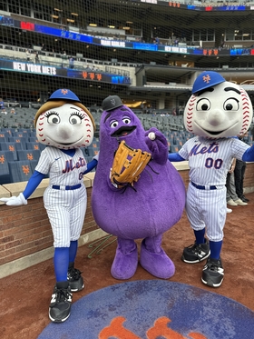 How Grimace’s viral New York Mets moment came together | Ad Age