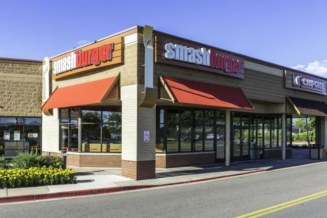 Fast-Casual Chain Smashburger Hires Mono as It Increases Marketing ...