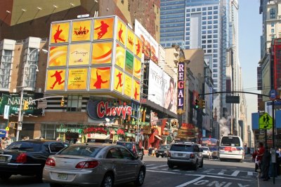 Clear Channel Outdoor Eyes CBS Billboard Unit, But for What Price? | Ad Age